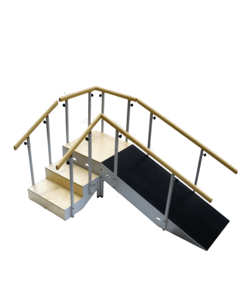 Escalera con rampa metálica tres escalones con pasamanos regulable en ...